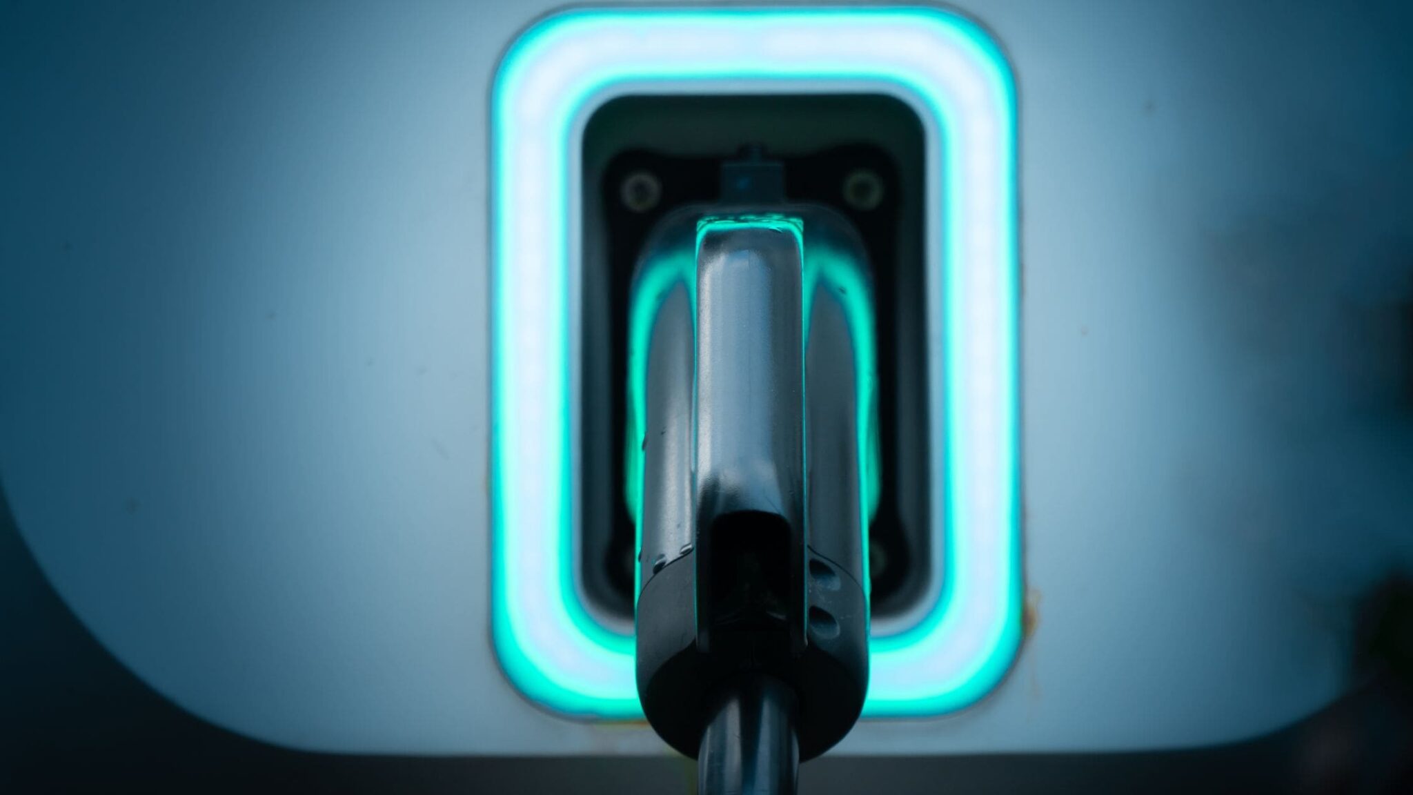 Forklift Charging: How to Charge a Forklift and Tips When Choosing a ...