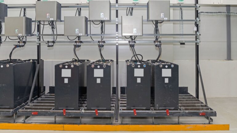 Forklift Charging: How to Charge a Forklift and Tips When Choosing a ...